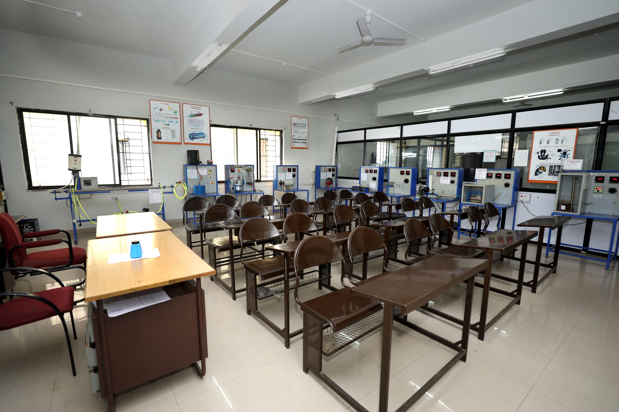 Heat and Mass Transfer laboratory - AMGOI